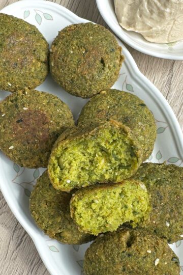 Falafel Recipe from Scratch (Deep fry and Air fryer) - Culinary Shades